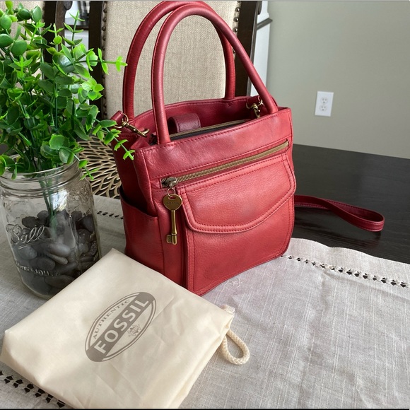 Fossil | Bags | Fossil Leather Handbag | Poshmark